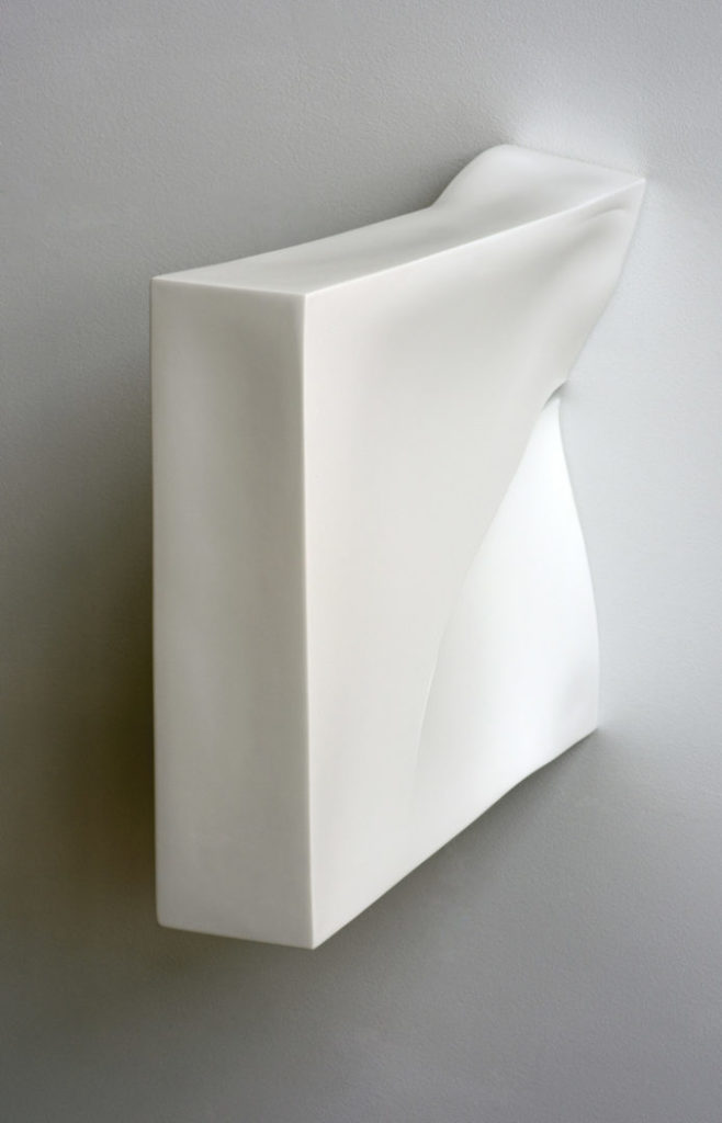 Cinq artistes qui réinventent la céramique - Doors Art and Culture Agency